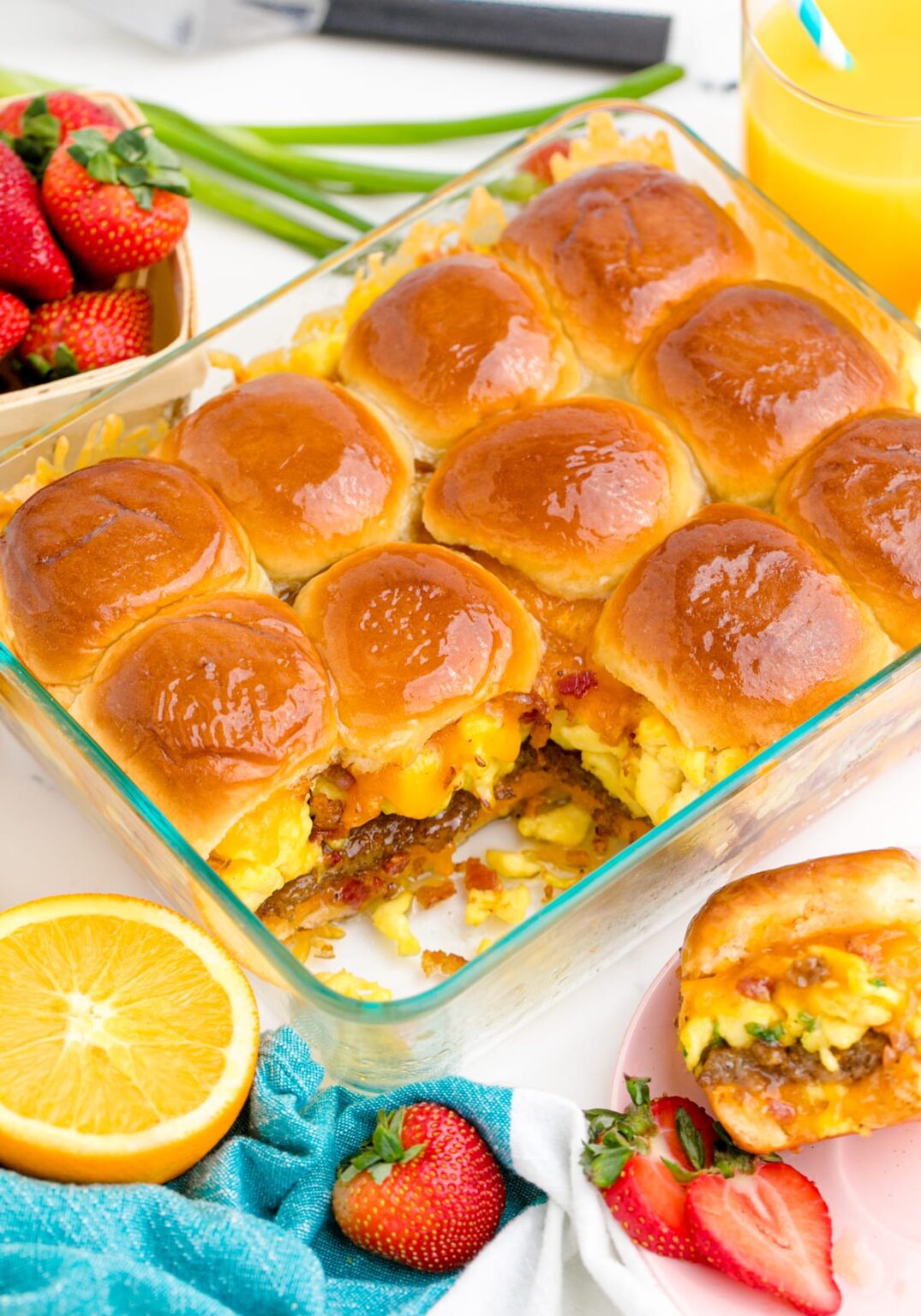The Best Holiday Sliders: Recipes You'll Love - The Homemaker's Society