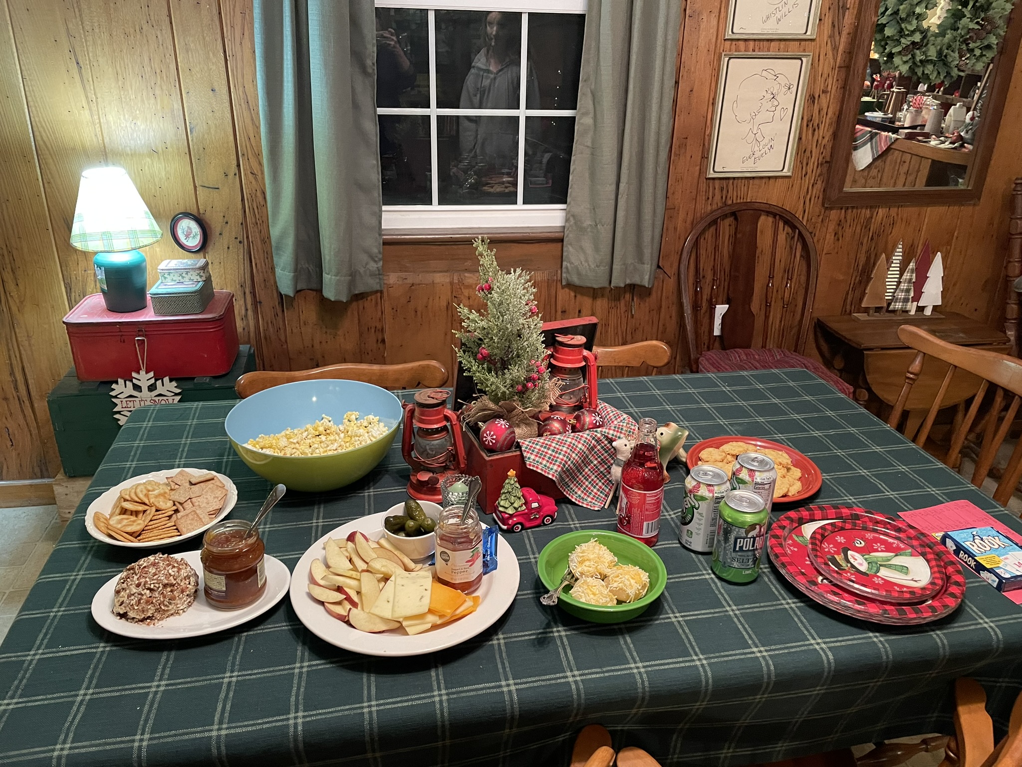 Hosting a Holiday Party: A Simple Guide